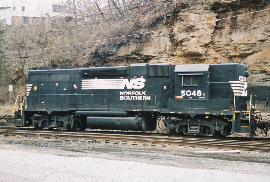 NS 5048 sits in the off position